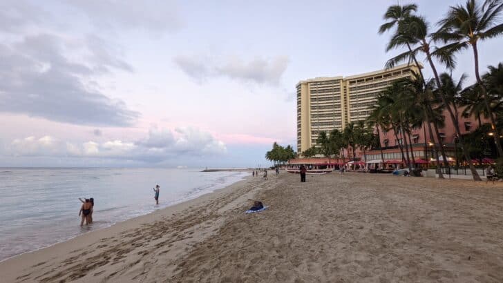 10 of the Best Resort Passes in Waikiki • Happily Ever Travels