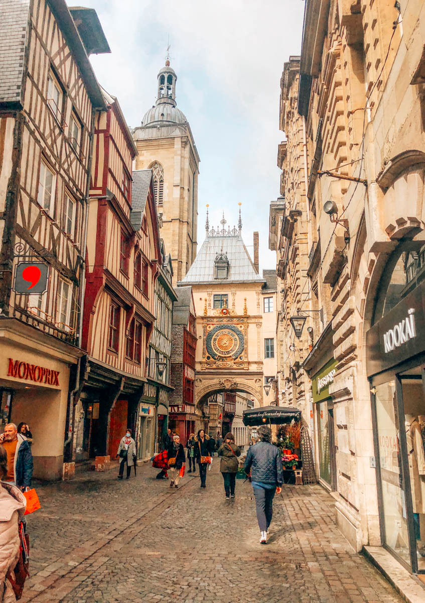 Is There Target in France? How to Find the French Equivalent • Happily ...